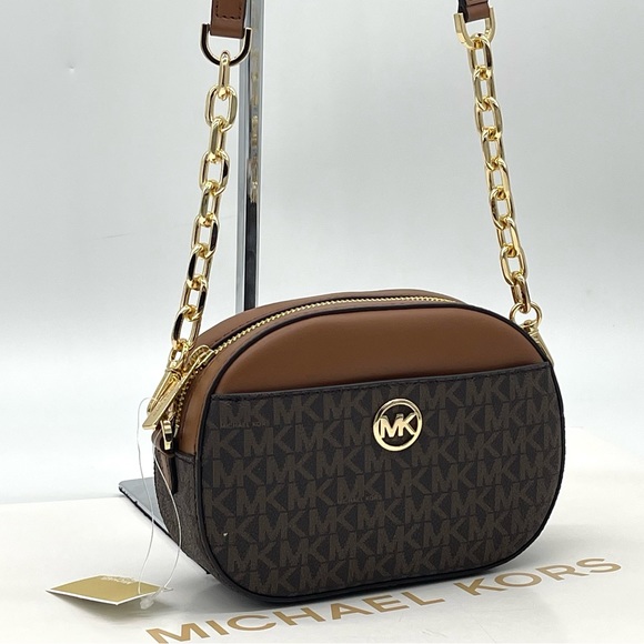 Michael Kors | Bags | Michael Kors Small Front Packet Oval Crossbody ...